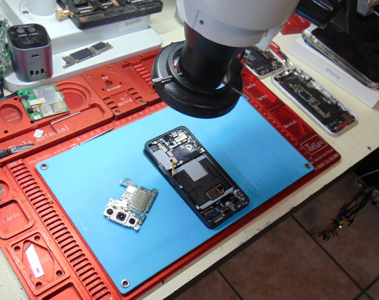 Shattered Screens And Faulty Buttons: A Guide To Central Florida Cell ...